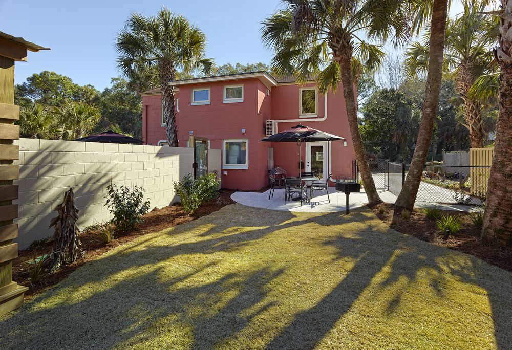 FOLLY BEACH RENTALS | FOLLYVACATION.COM - 106 East Hudson Ave, Folly ...