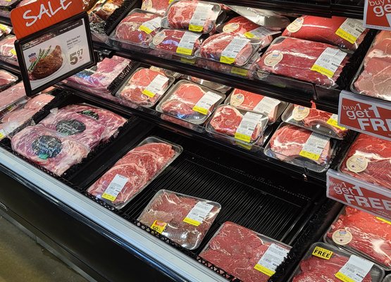 TOM THUMB - Updated July 2025 - 15 Photos & 24 Reviews - 551 Laurence ...