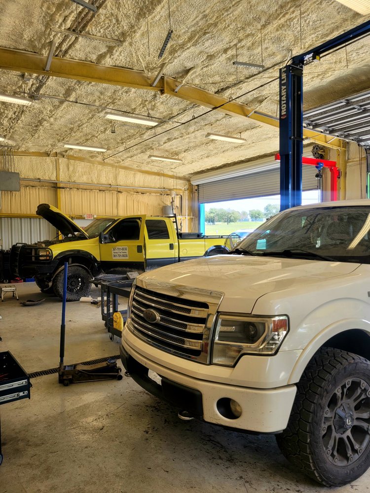 HWY 123 DIESEL & AUTO REPAIR - Updated December 2025 - 20 Photos ...