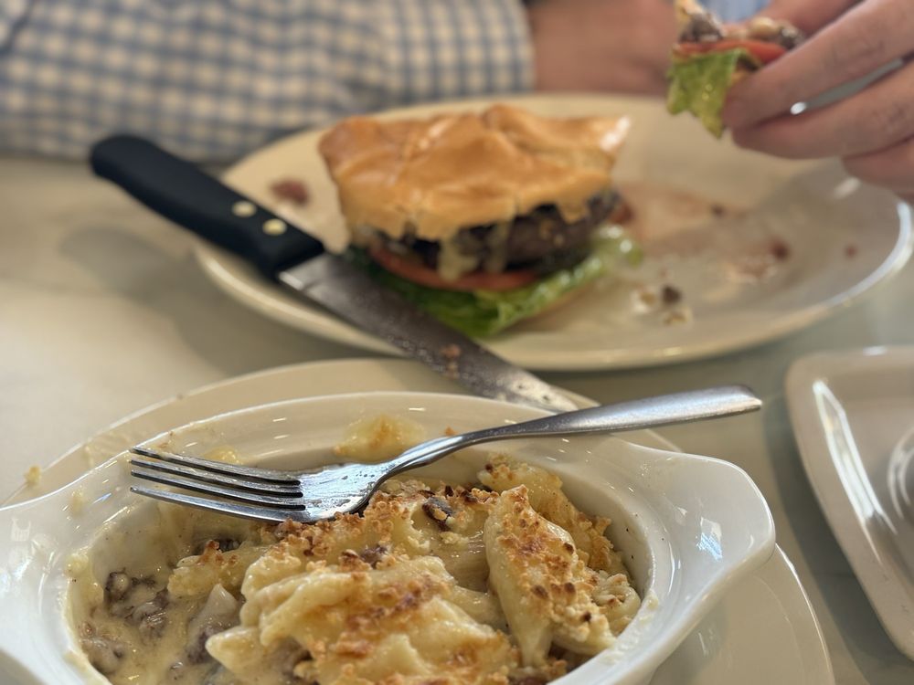 ADDICTION BISTRO - Updated November 2025 - 167 Photos & 77 Reviews ...