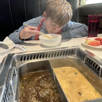 UPIN HOT POT - Updated October 2025 - 93 Photos & 56 Reviews - 8000 ...