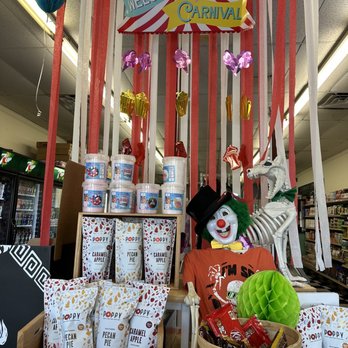 BURBAGES GROCERY - Updated December 2025 - 37 Photos & 29 Reviews - 157 ...