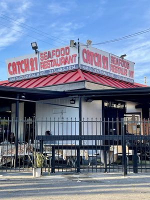 CATCH 21 - Updated August 2025 - 178 Photos & 207 Reviews - 441 S ...