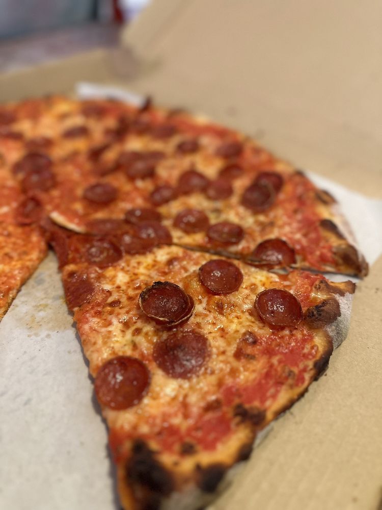 SECRET PIZZA - Updated September 2024 - 85 Photos & 54 Reviews - 3501 ...