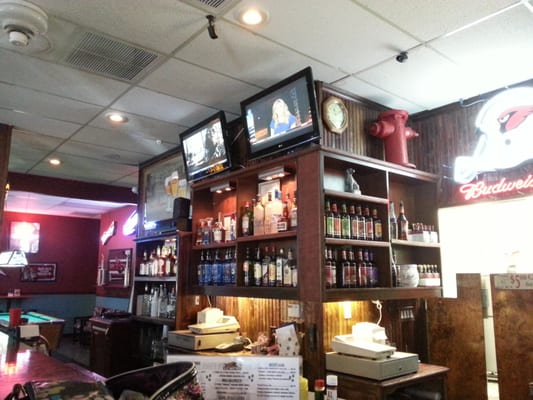 DOG RUN SALOON - Updated January 2026 - 20 Photos & 32 Reviews - 320 W ...