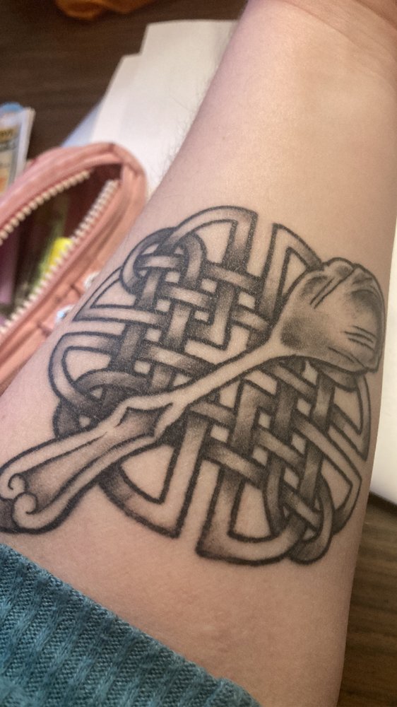 KILROY’S TATTOO - Updated July 2025 - 109 Photos & 21 Reviews - 6012 SE ...