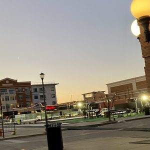 INDEPENDENCE COMMUNITY ICE RINK - Updated July 2025 - 19100 E Valley ...