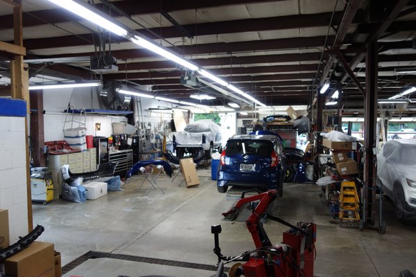 SPIRIT WEST AUTO BODY - Updated October 2025 - 65 Photos & 26 Reviews ...