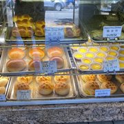 LONG’S FAMILY PASTRY - 786 Photos & 346 Reviews - 715 N Spring St, Los ...