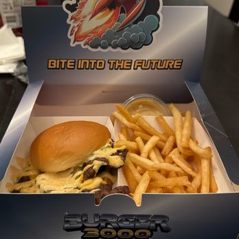 BURGER 3000 - Updated October 2025 - 794 Photos & 884 Reviews - 9846 ...