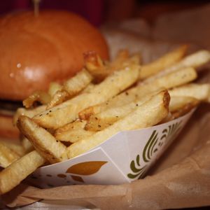 ZINBURGER - 692 Photos & 882 Reviews - Burgers - 2502 E Camelback Rd ...