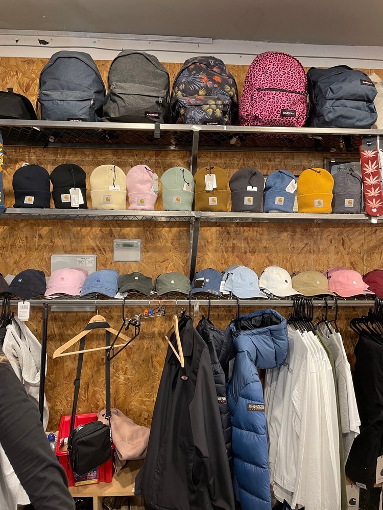 RESURRECTION - Updated March 2025 - 11 Photos & 12 Reviews - 27-29 Bold ...