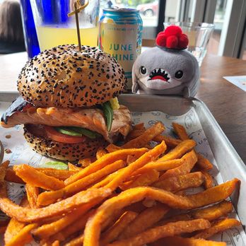 PACIFIC CATCH - Updated October 2024 - 2238 Photos & 2136 Reviews ...