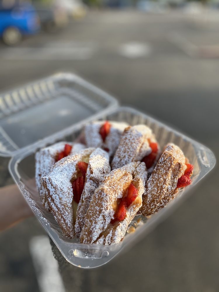 CREAM PAN - 6185 Photos & 5293 Reviews - Bakeries - 602 El Camino Real ...