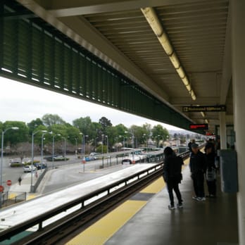 BART - BAY FAIR STATION - Updated September 2025 - 187 Photos & 105 ...