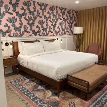 RISE UPTOWN HOTEL - Updated January 2025 - 194 Photos & 122 Reviews (3. ...