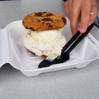 MooTime Creamery - Takeout & Delivery - 722 Photos & 678 Reviews - Ice ...