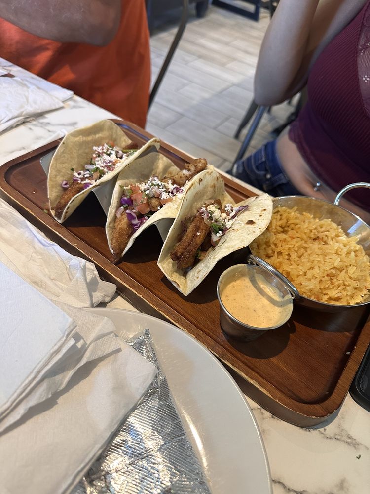 UNA MAS - 16 Photos - 1030 E Innes St, Salisbury, North Carolina ...