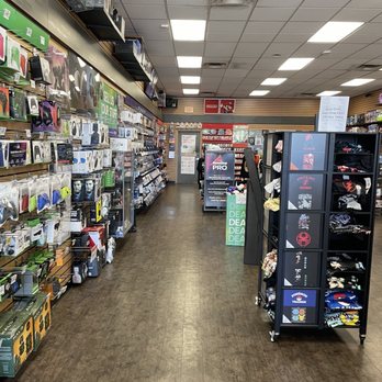 GAMESTOP - Updated October 2025 - 22 Photos & 17 Reviews - 9446 Main St ...