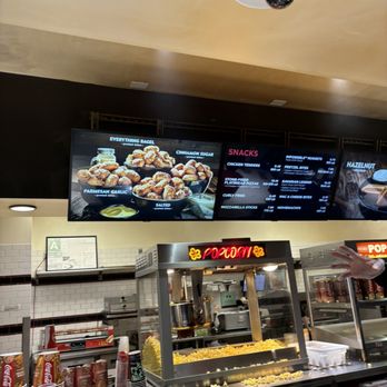 AMC BURBANK 16 - Updated August 2024 - 905 Photos & 1362 Reviews - 125 ...