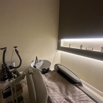 PURELUX SCALP SPA - Updated May 2025 - 116 Photos & 104 Reviews - 15333 ...