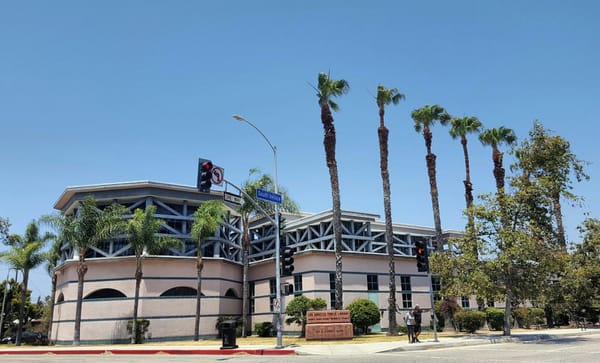 VENICE - ABBOT KINNEY MEMORIAL BRANCH LIBRARY - Updated December 2025 ...