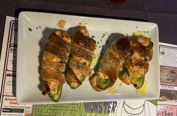 FAMOUS MONSTER PIZZA - 87 Photos & 27 Reviews - 136 North 2nd St ...