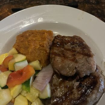 FLAMESTONE AMERICAN GRILL - Updated December 2024 - 701 Photos & 714 ...