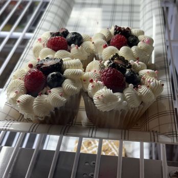 HILLSIDE COFFEE HOUSE - Updated December 2025 - 89 Photos & 30 Reviews ...