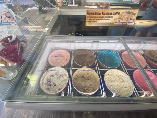 MOLLY’S ICE CREAM - Updated April 2025 - 11 Photos - 1 S Main St ...