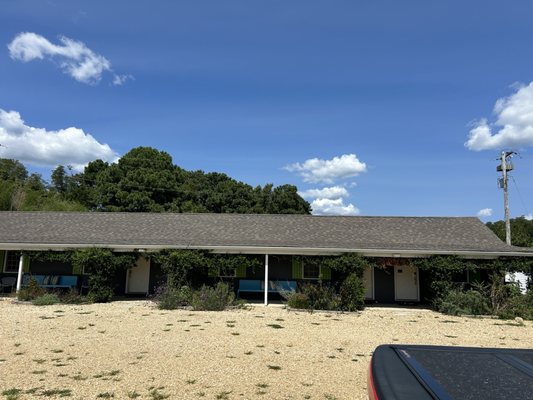 PIER450 - THE QUARTERS MOTEL - Updated October 2025 - 40 Photos & 19 ...