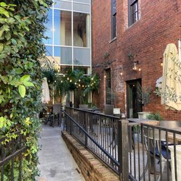 THE RISE COFFEE BAR - Updated July 2025 - 143 Photos & 131 Reviews - 75 ...