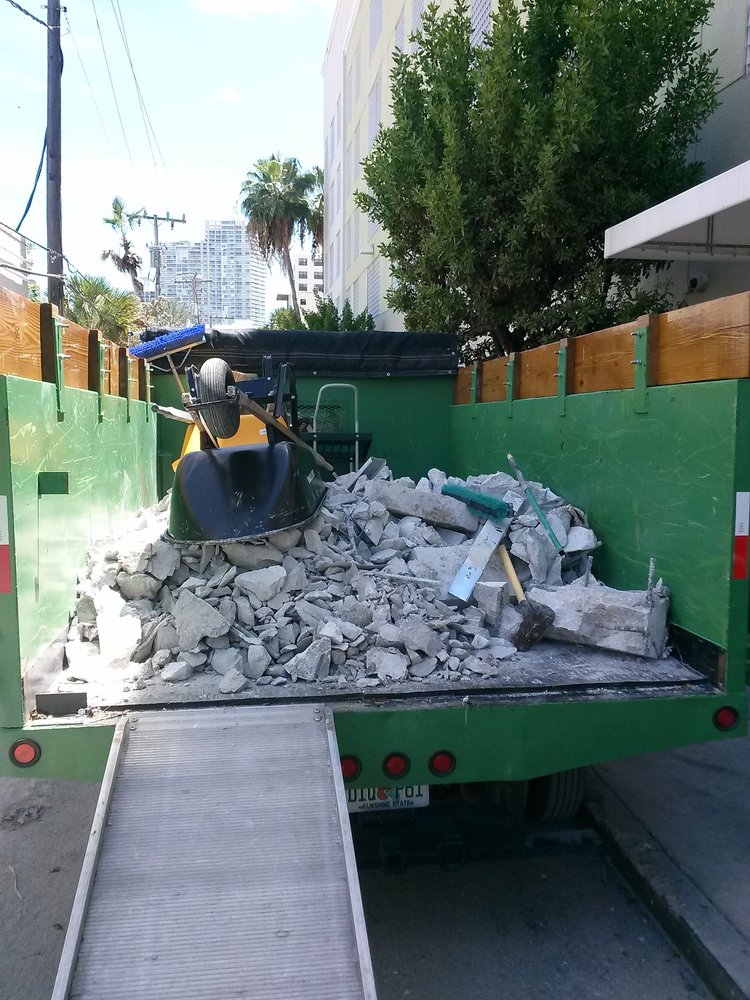 GATOR HAULING - Updated May 2025 - 18 Photos - Miami, Florida - Junk ...