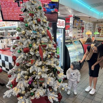 FREEWAY CAFÉ - Updated December 2025 - 35 Photos & 13 Reviews - 4401 E ...