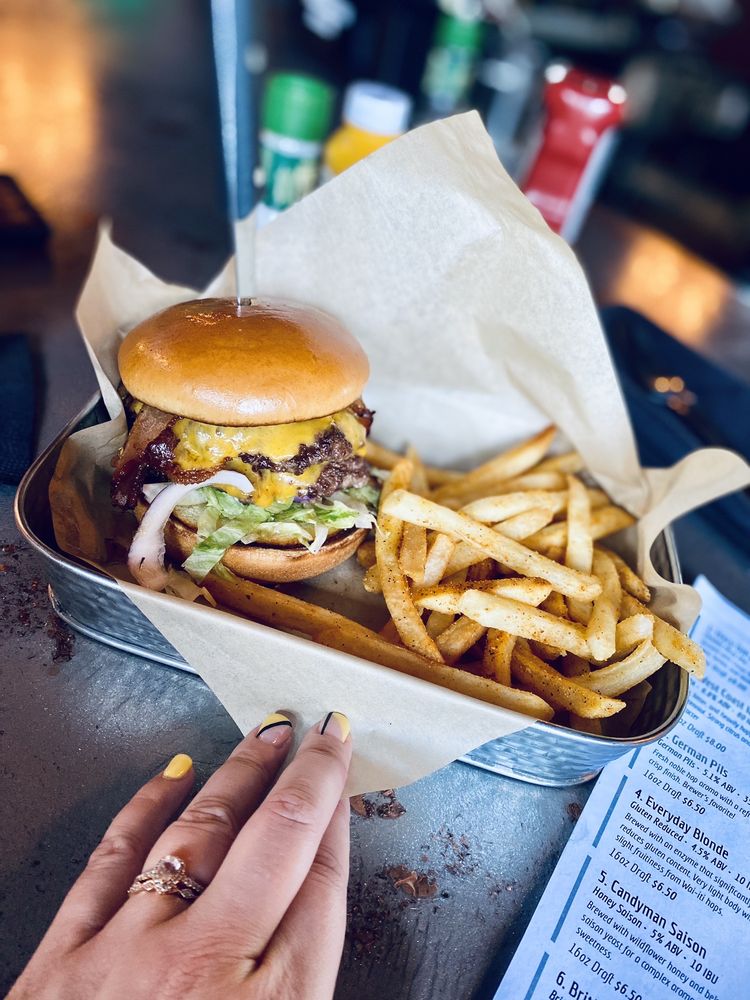 SESH - 169 Photos & 84 Reviews - 2221 4th St N, St. Petersburg, Florida ...