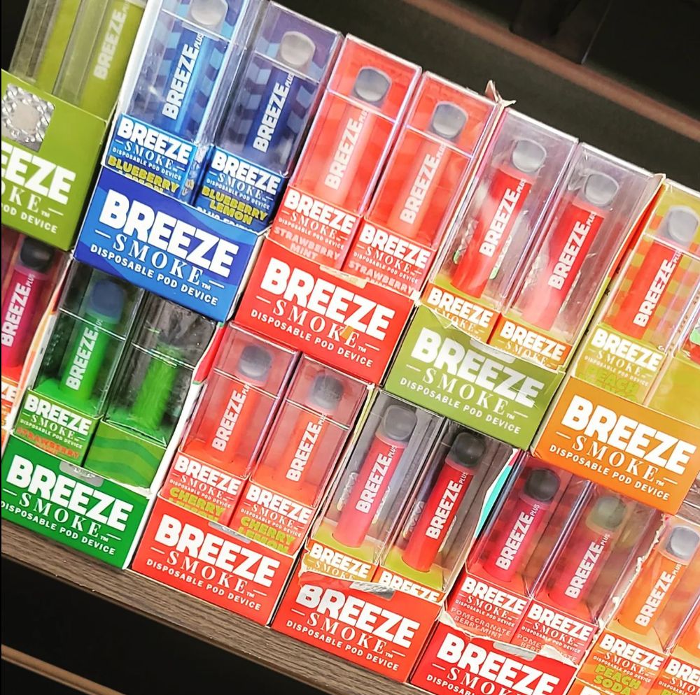 YSMOKE - Updated August 2025 - 22 Photos - 980 Mathews Rd, Boardman ...