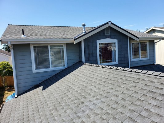 TRUE BLUE ROOFING AND SIDING - Updated June 2026 - 59 Photos & 31 ...