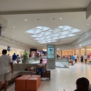 PERIMETER MALL - 185 Photos & 250 Reviews - 4400 Ashford Dunwoody Rd ...