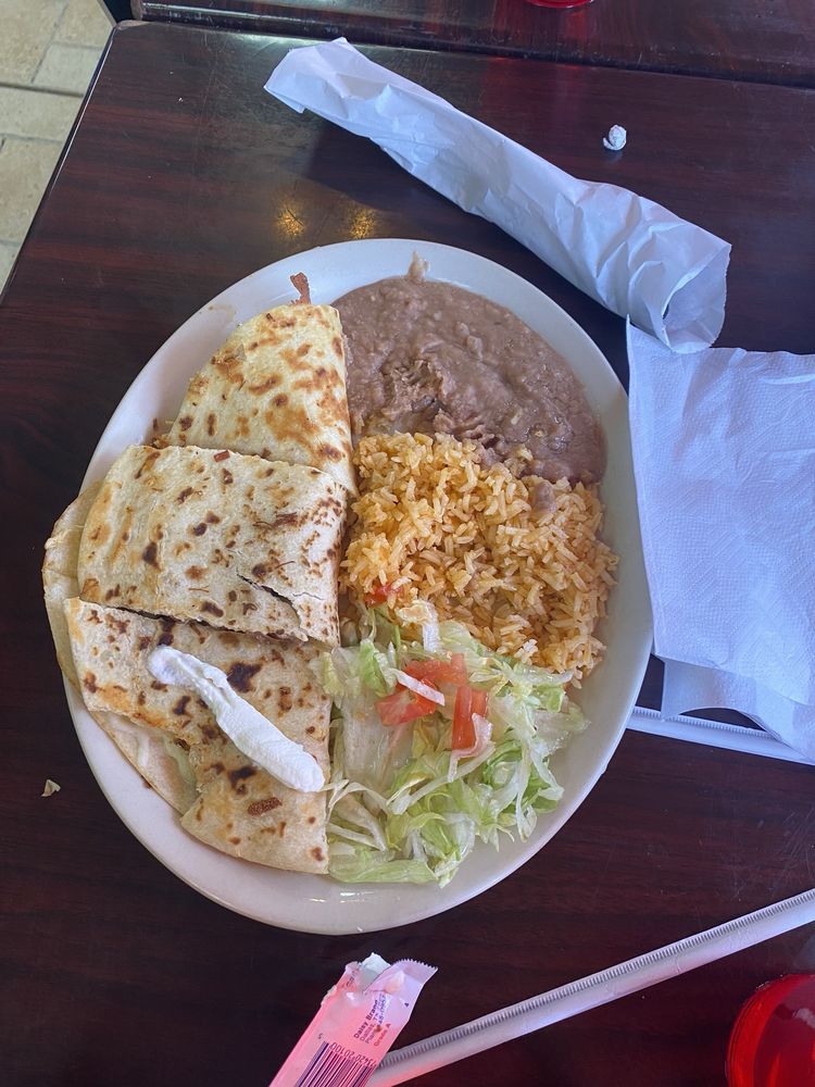 EL RANCHO - Updated October 2025 - 32 Photos & 68 Reviews - 206 N 77 ...