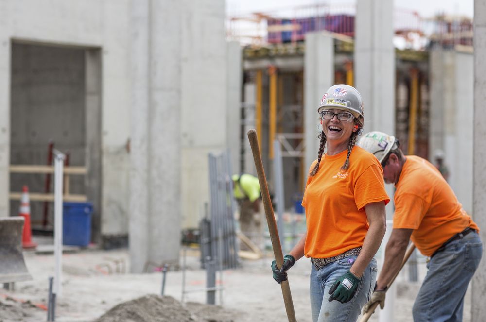 CLAYCO CONSTRUCTION - Updated December 2025 - 35 East Wacker Dr ...