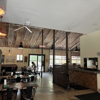 PATRIZI’S - Updated April 2025 - 298 Photos & 189 Reviews - 1705 ...