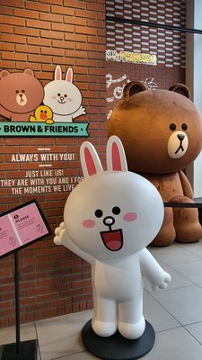 LINE FRIENDS STORE - HOLLYWOOD - Updated December 2025 - 1656 Photos ...