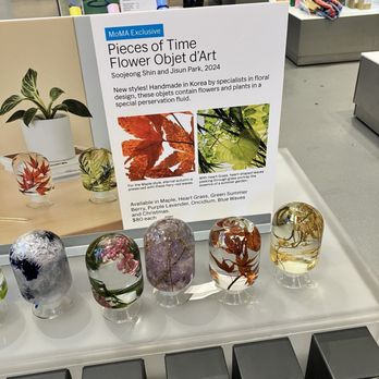 MOMA DESIGN STORE - Updated January 2026 - 117 Photos & 65 Reviews - 44 ...