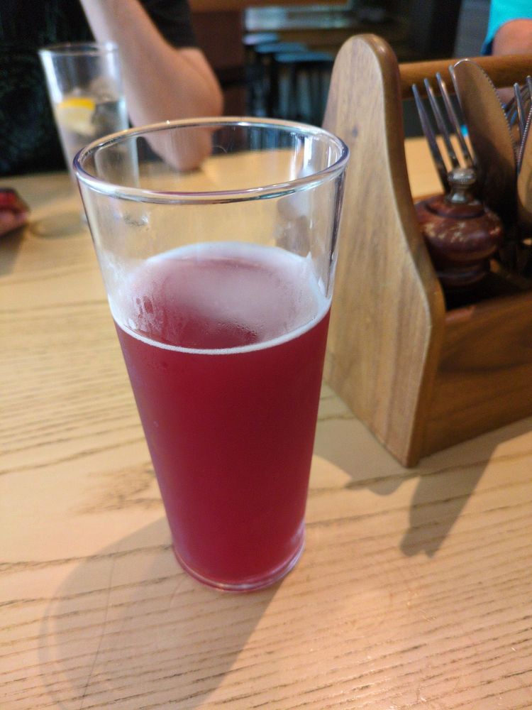 BEER DELUXE - Updated February 2025 - 47 Photos & 52 Reviews ...