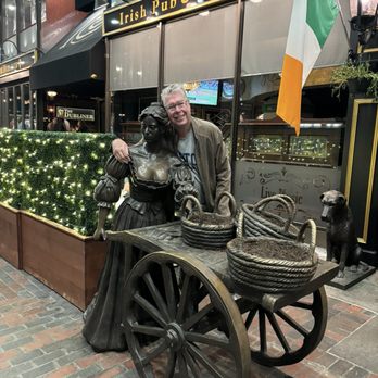 THE DUBLINER - Updated July 2025 - 288 Photos & 174 Reviews - 2 Center ...