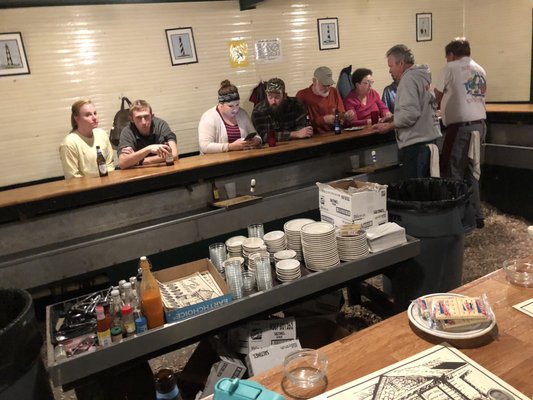 SUNNY SIDE OYSTER BAR - 45 Photos & 39 Reviews - Seafood - 1102 ...