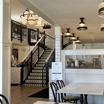 GOODFOLKS - Updated May 2024 - 340 Photos & 264 Reviews - 119 W 7th St ...