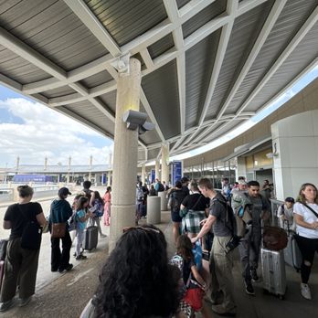 DFW AIRPORT RENTAL CAR FACILITY - Updated October 2024 - 127 Photos ...