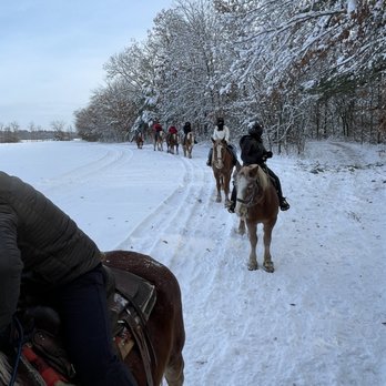 RED RIDGE RANCH RIDING STABLES - Updated October 2024 - 92 Photos & 53 ...