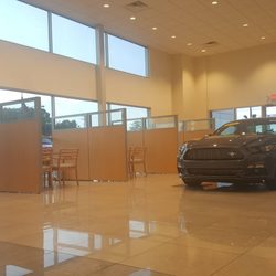 LYNN LAYTON FORD - 10 Photos - 3300 Hwy 31 S, Decatur, AL - Yelp